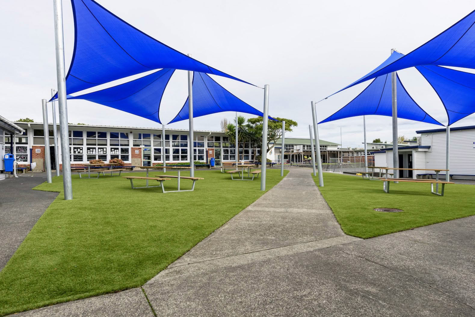 School Landscaping turf - Teamturf