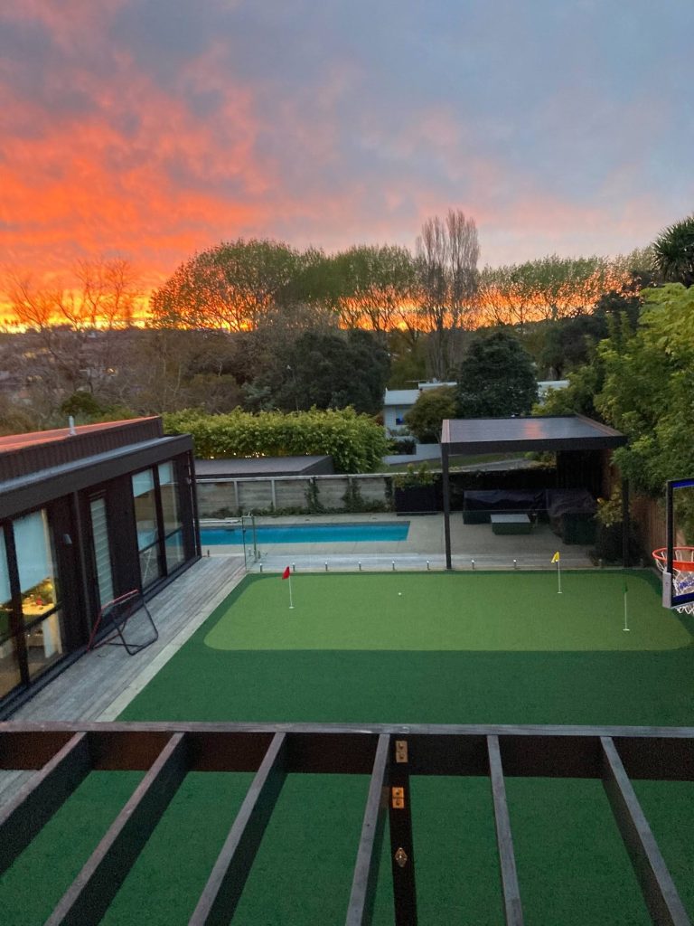 Kohimarama home golf green I Artificial Lawn I Teamturf